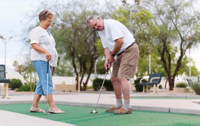 Mastering Mini Golf: A Step-by-Step Guide on How to Play Mini Golf Like ...